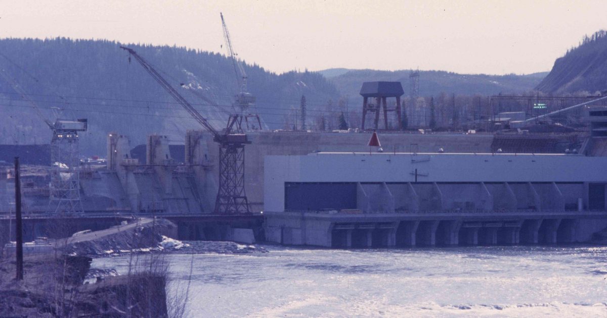 Timeline: How fracking poses risks to BC Hydro’s Peace River dams ...